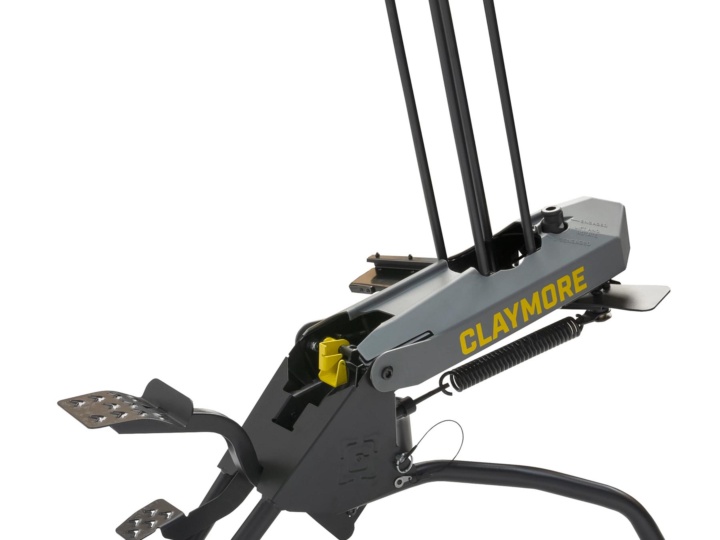 Caldwell Claymore Pull-Pup clay target thrower - Sporting Shooter